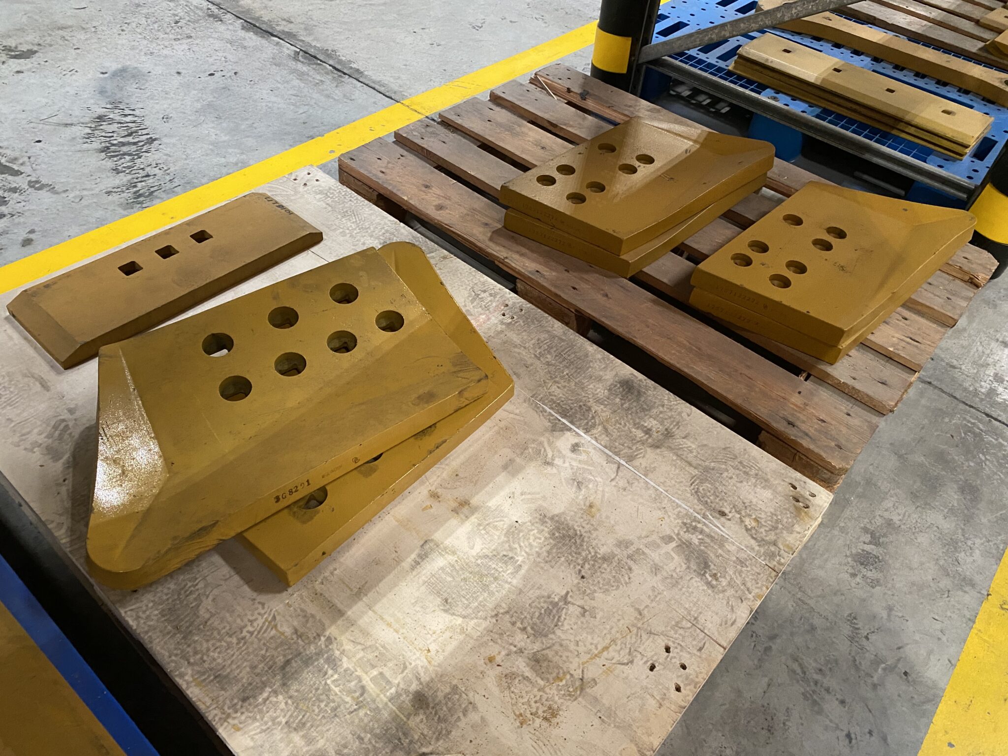 Four Must-Have Ground Engaging Tools for Your Earthmoving Machinery ...